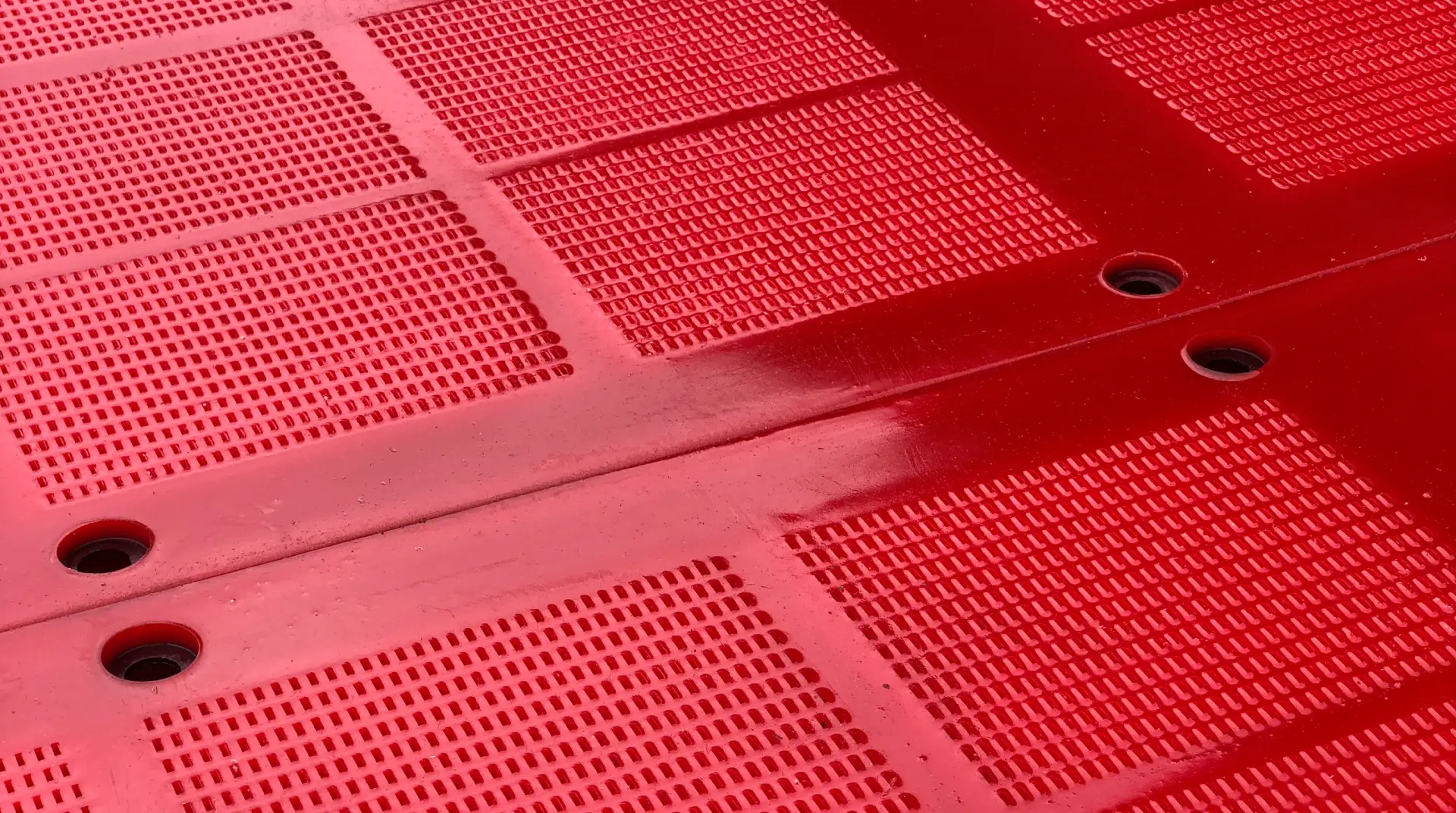 Polyurethane Screens - ECP Polyurethanes